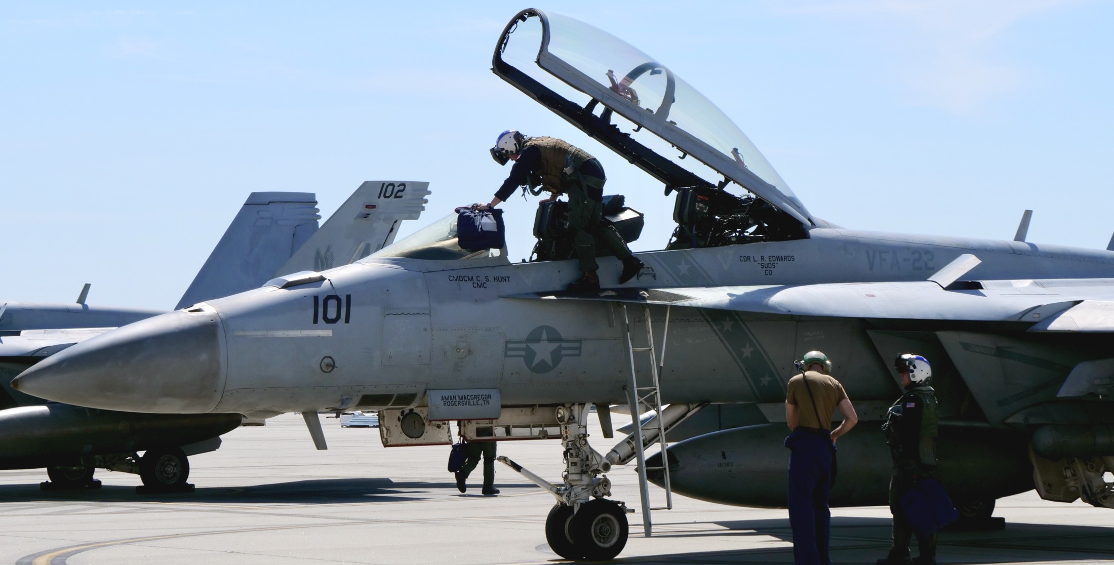 VFA-22 Fighting Redcocks Strike Fighter Squadron F/A-18F