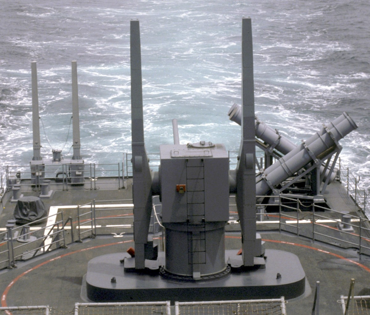 Mk 26 Guided Missile Launching System GMLS RIM 66 Standard RGM 84 Harpoon